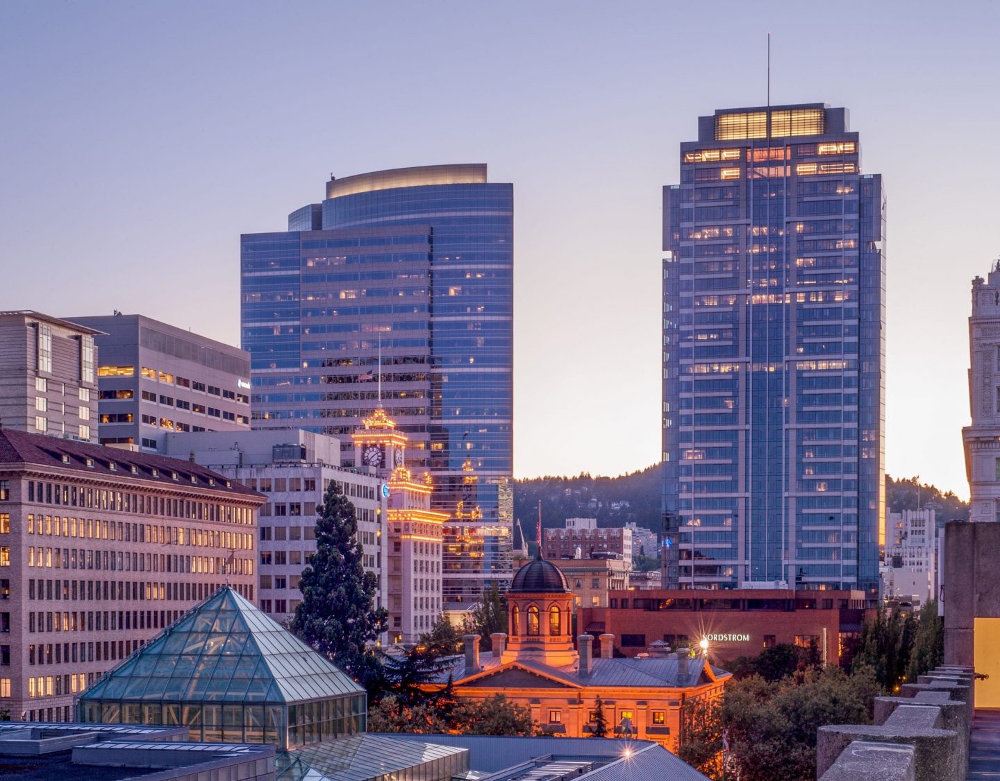 Hoffman Construction — Fox Tower