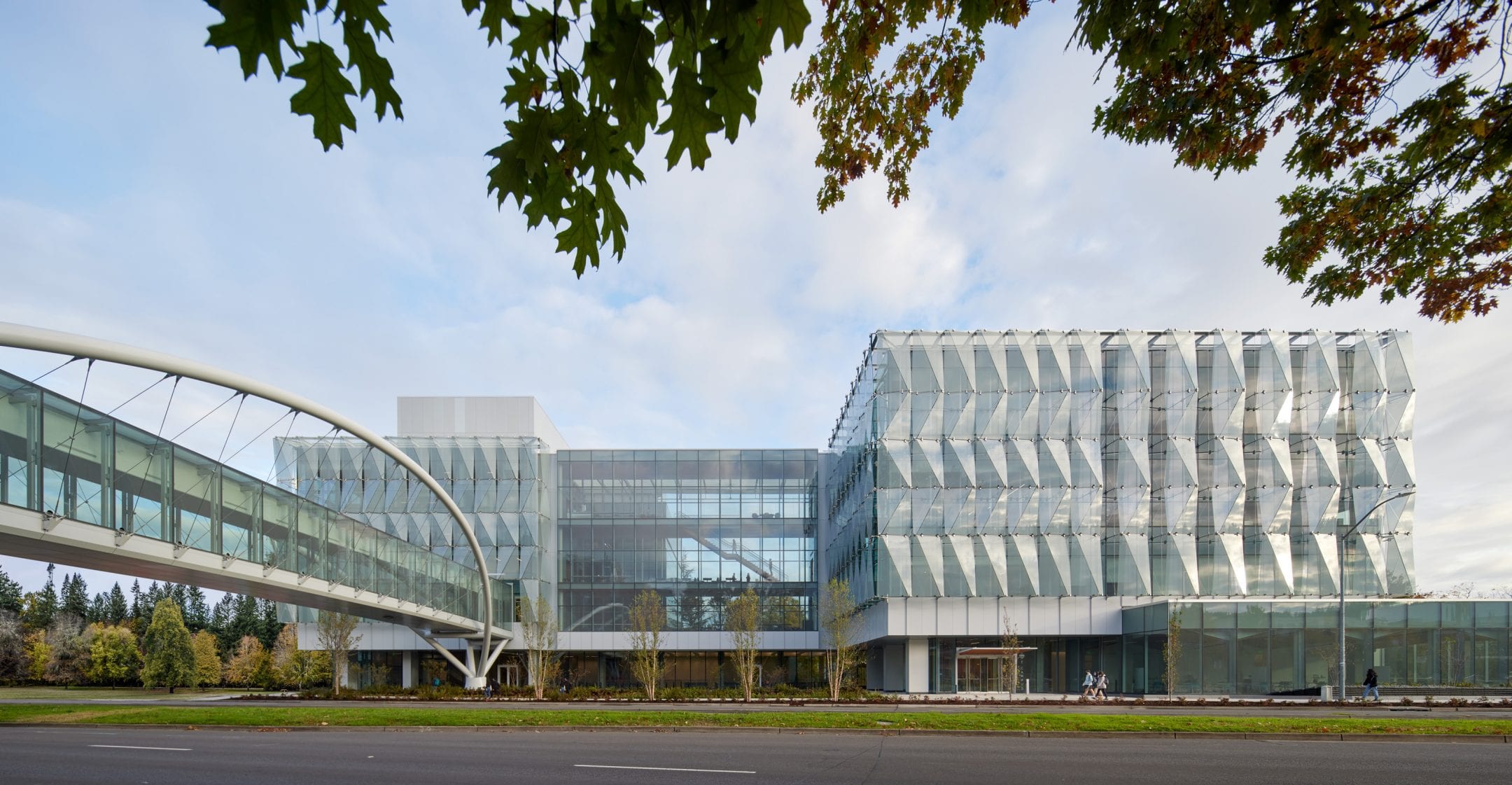 Hoffman Construction — Phil and Penny Knight Campus for Accelerating ... Hoffman Construction — Phil and Penny Knight Campus for Accelerating ...